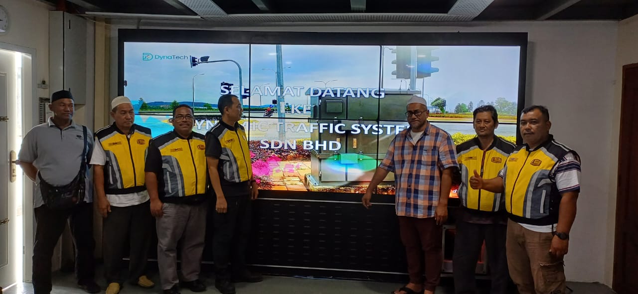 Index of /assets/images/about-us/